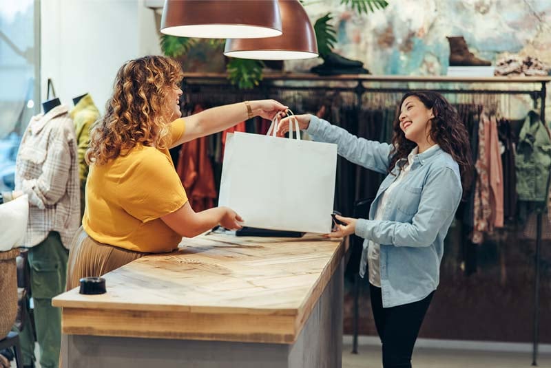 Improving customer experience in Retail: our best practices